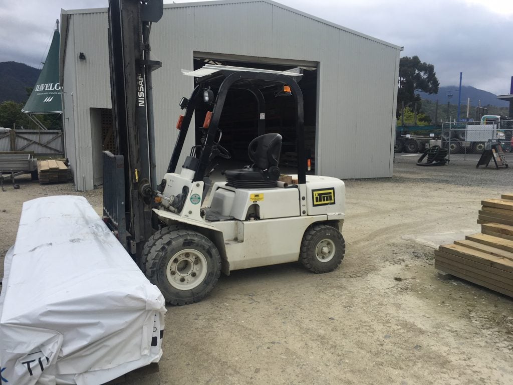 ITM install LOADRITE on forklifts - Loadrite On Board Weigh Scales New ...